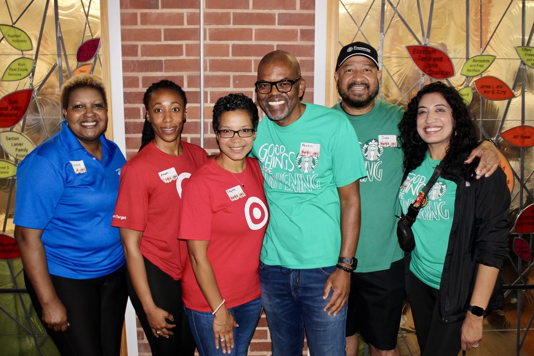Volunteer | Families First